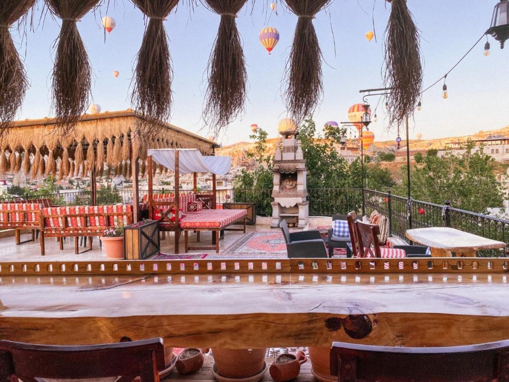Top 30 Cave Hotels in Cappadocia: Best Luxury, Boutique & Budget Picks